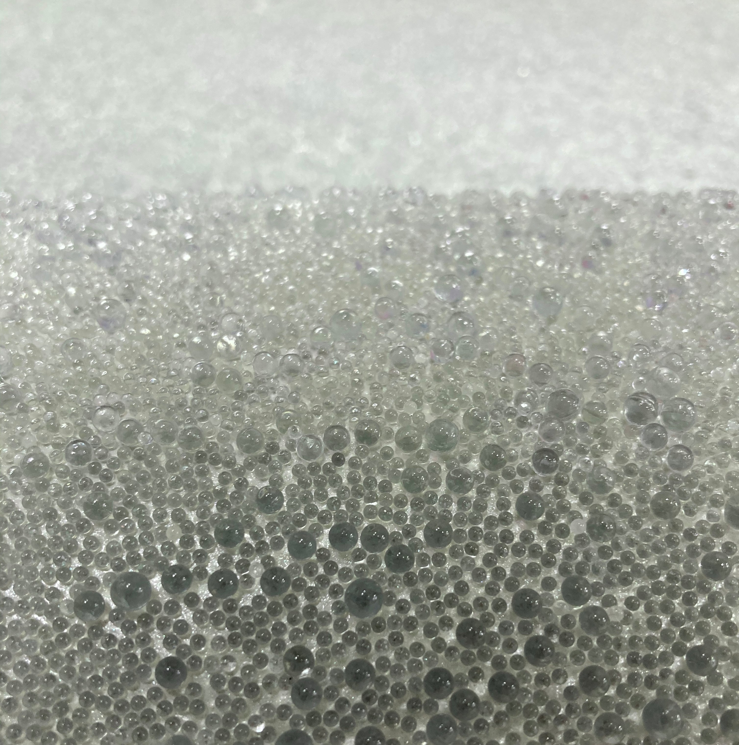 Authorized Dealer of Gleaming Glambeads Glass Bead Wallpaper – Designer ...